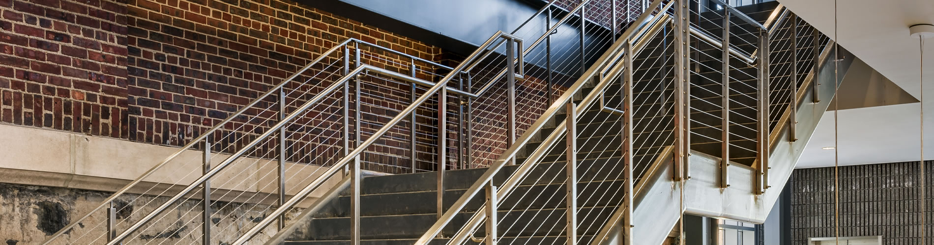 Beautiful Stainless Steel Railing Systems Custom-Made for Easy Installation